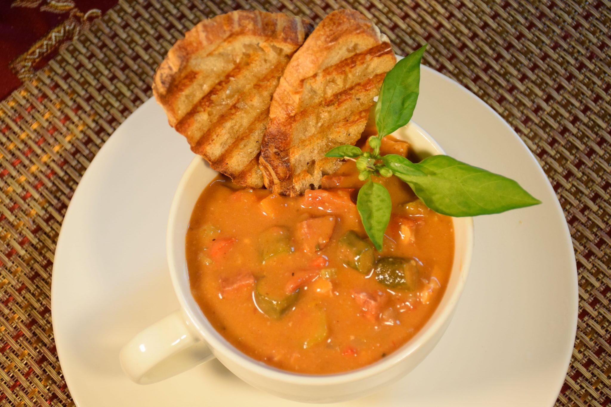 Gumbo Man Gumbo! (Quart) – Mother Nature's Sun